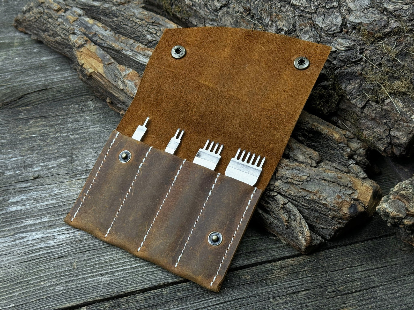 4-Piece Diamond Style Leather Pricking Iron Set, 1, 2, 4, 6 Prongs ...