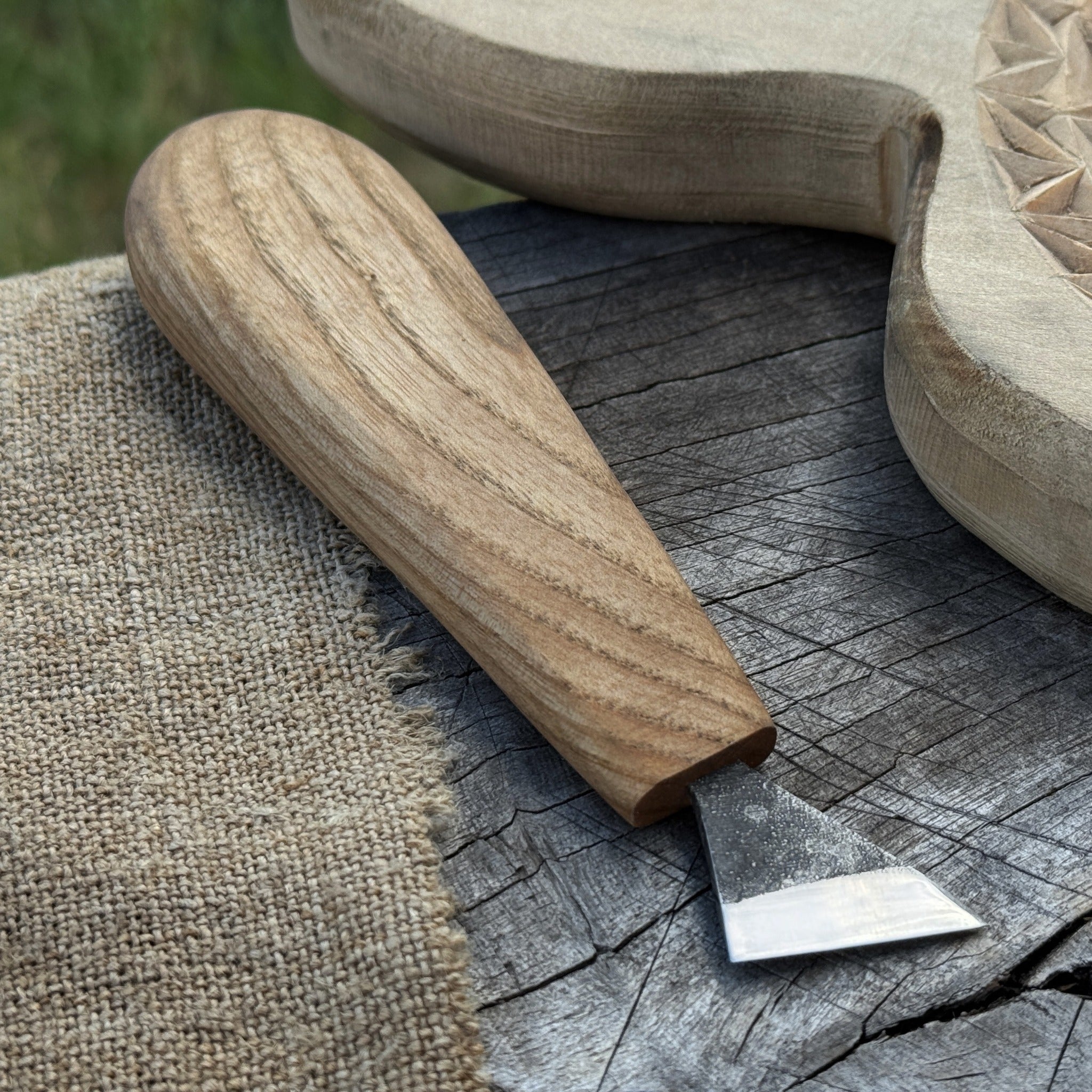 Chip Carving Knife, 2.5 cm (1 inch) - Sharky Forged Steel Tools