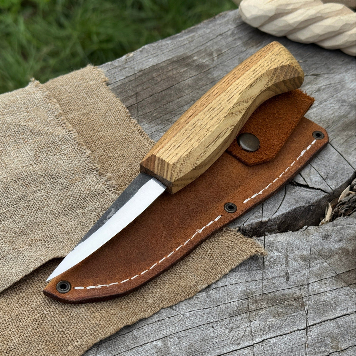 Hand-Forged Sloyd Knife, 7.5 cm (2.95 inches) - Sharky Forged Steel Tools