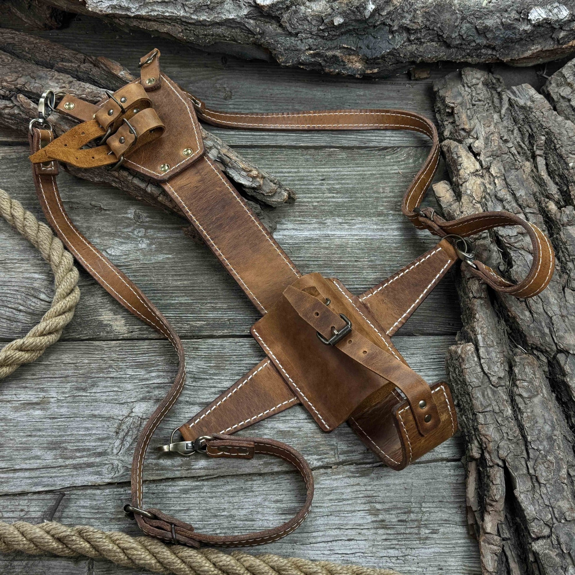 Leather Axe Case with Adjustable Straps - Sharky Forged Steel Tools