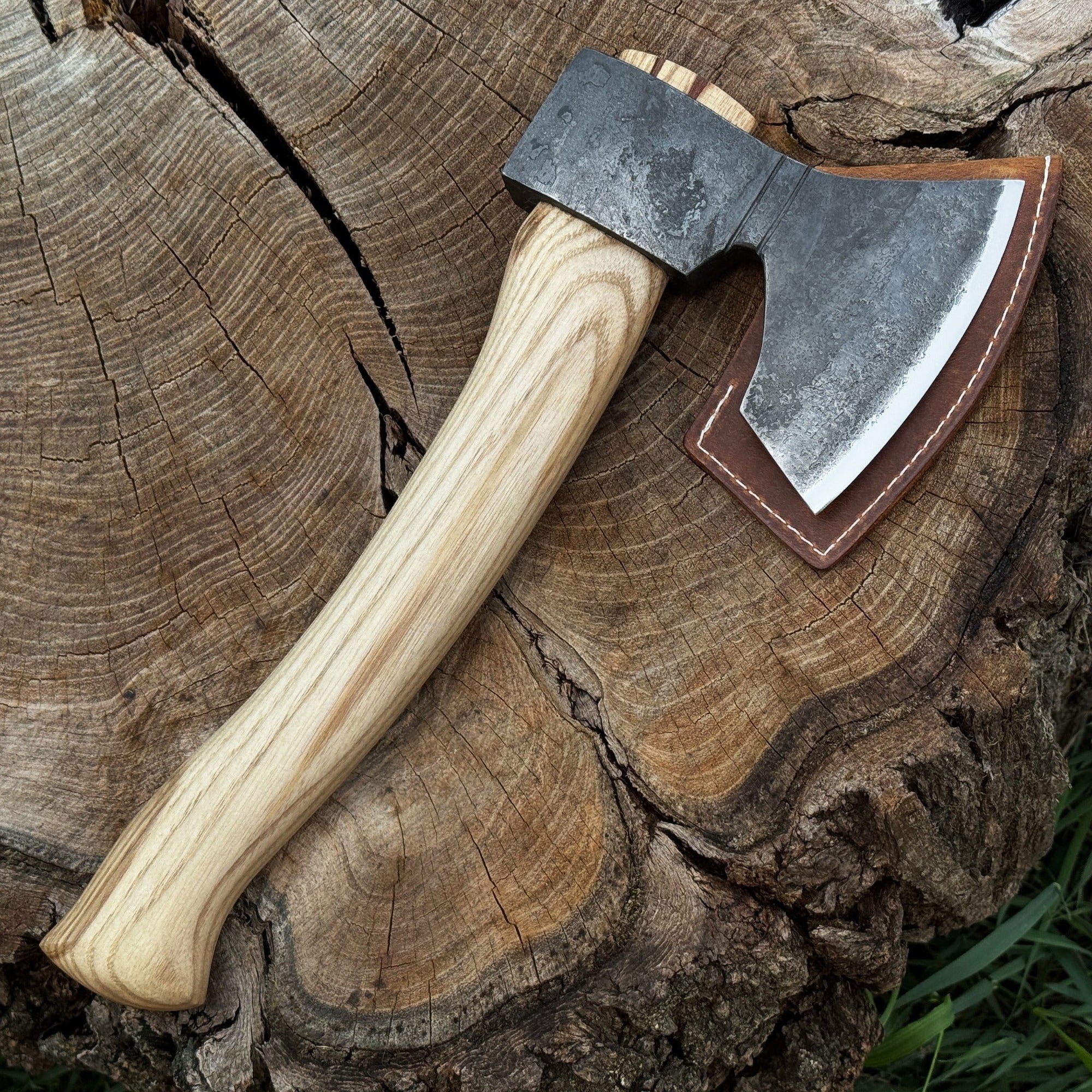 Small Carving Axe, 0.65 kg (1.43 lb) - Sharky Forged Steel Tools