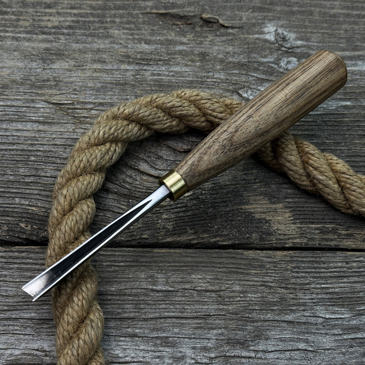 V-Parting Chisel 60 Degree, blade 6 mm (0.24 inches) - Sharky Forged ...